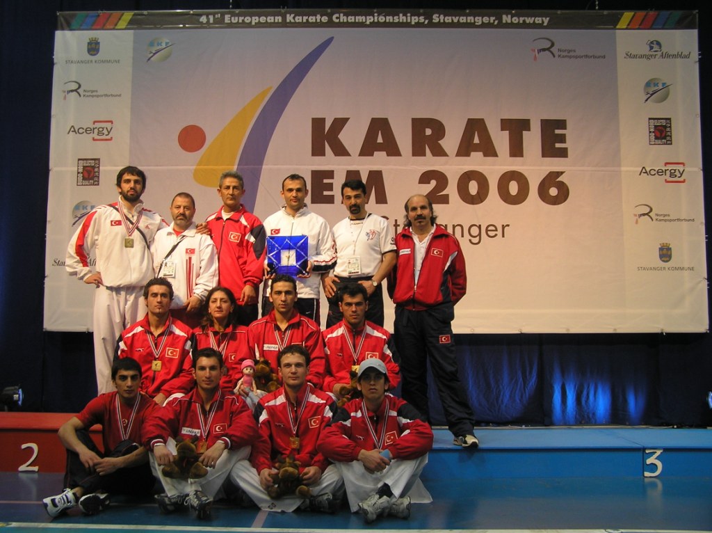 Karate Okulu: Ersoy Cırlar Karate Akademisi